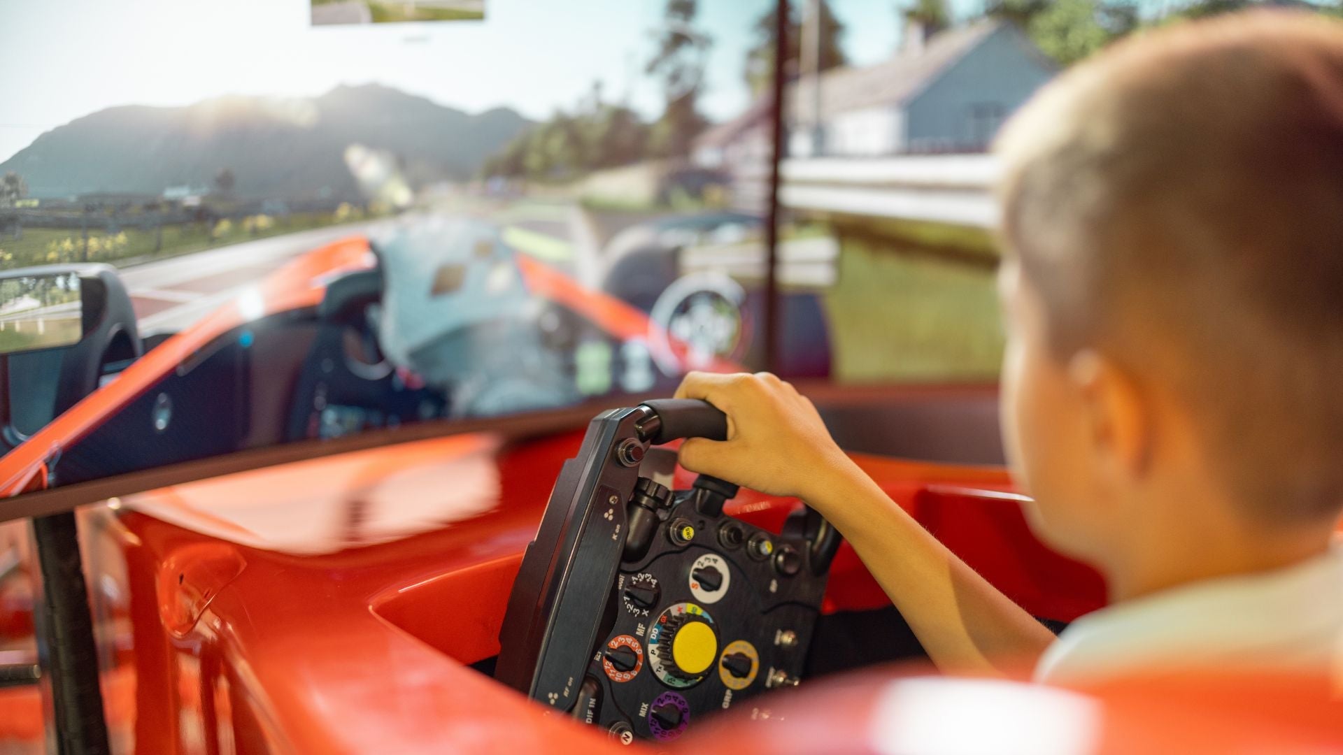 How Simulation Technology Transformed F1 Driver Training – Pitlane Supply
